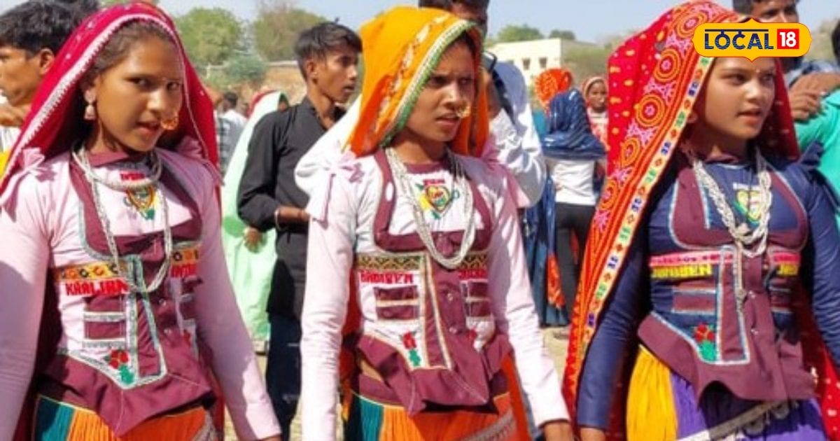 unique tradition-garasia-tribe-ritual-women-get-names-written-on ...