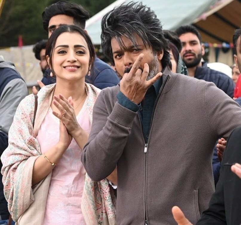 शादीशुदा होते हुए थलापति विजय कर रहे सीक्रेट रोमांस? तृषा कृष्णन संग ...