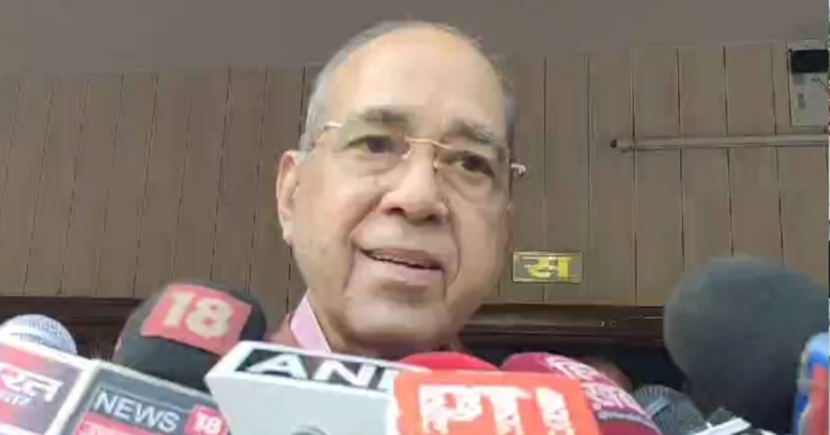 UP News Update: आज से होगी राम मंदिर निर्माण समिति की बैठक, रील बनाते हुए ट्रैक्टर से दबा युवक