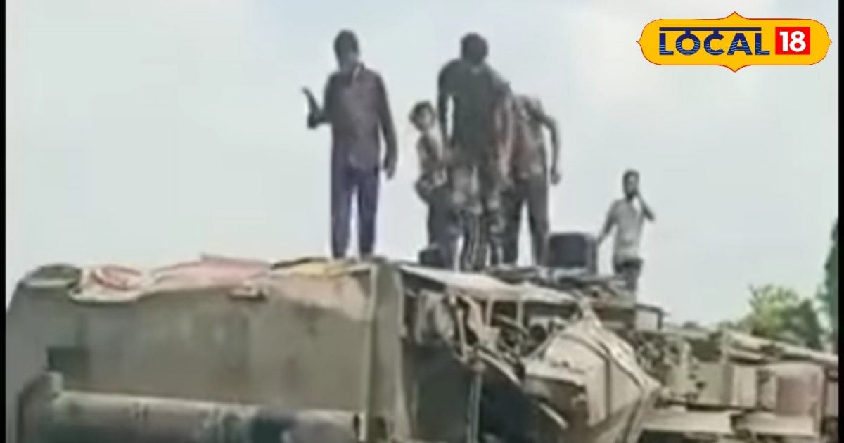 Gonda Train Hadsa: पल-पल की जानकारी ले रहे सीएम योगी, बड़े अफसर मौके पर ...