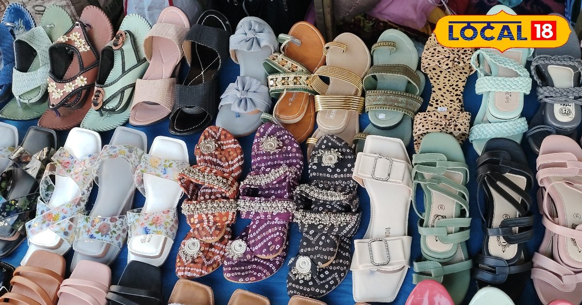 You will not have to go out of Koderma for Rajasthani Mujri, Kolhapuri ...