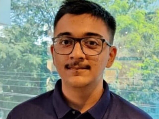 पिता रिटायर्ड इनकम टैक्स ऑफिसर, बेटे ने क्रैक किया IIT JEE, अब यहां से ...