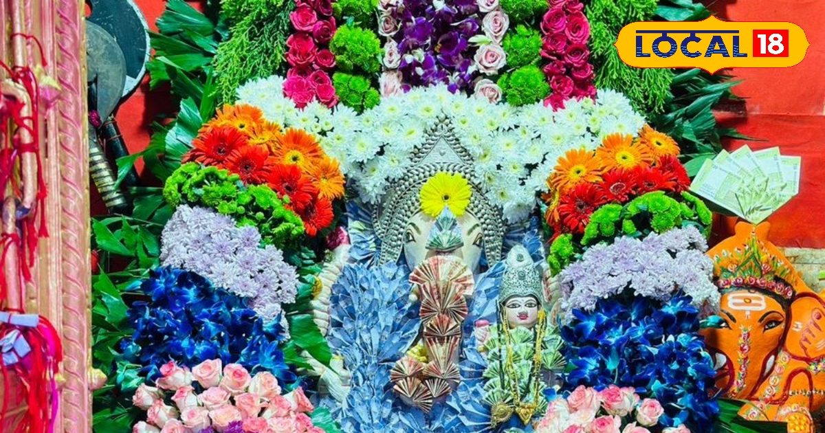 उज्जैन के दशभुजा गणेश का भव्य श्रृंगार, दर्शन के लिए उमड़ा जनसैलाब ...
