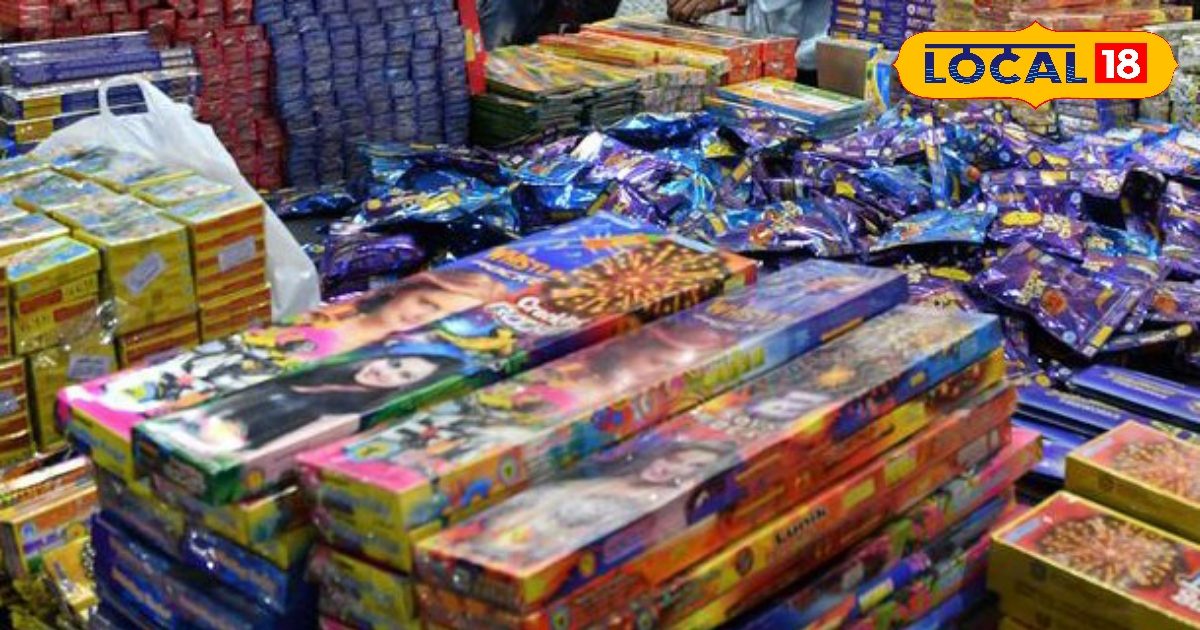 Dhanbad: This Diwali, new trending crackers are in vogue: from chilli ...