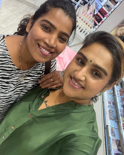 vanitha vijayakumar robert wedding