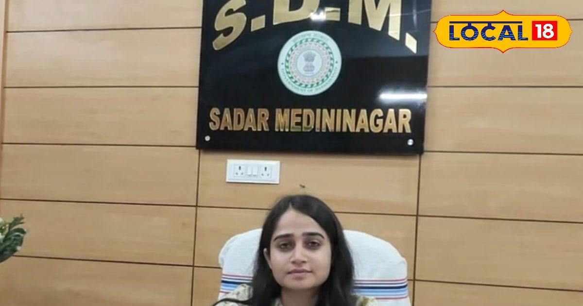 कम उम्र में बनी IAS, अपने गांव की पहली अफसर बेटी, UPSC के पहले अटेम्प्ट ...