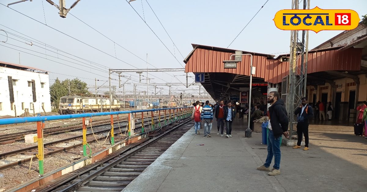 Train News : गोरखपुर में 1 जनवरी से 31 ट्रेनों की टाइमिंग में भी होगा बदलाव, नोट करें नया शेड्यूल