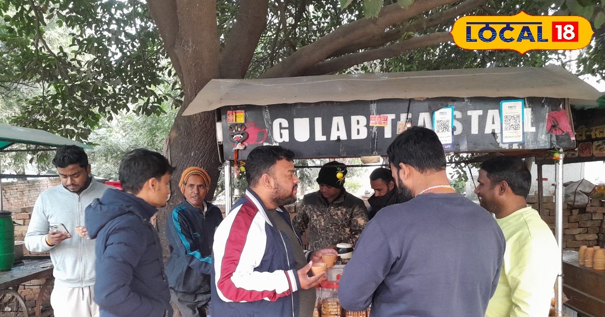 Gulab Tea Stall is the most famous tea shop in Lucknow. People of ...