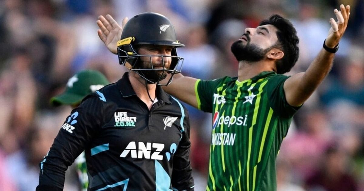 PCB ने पाकिस्तानी क्रिकेटर आमिर जमाल पर लगाया जुर्माना, इमरान खान का ...