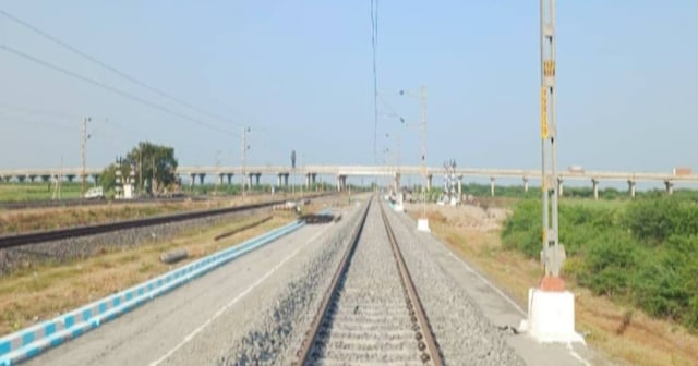 बिहार में 3 जिलों से गुजरेगी 95 KM लंबी नई रेलवे लाइन, बनेंगे 12 नए ...