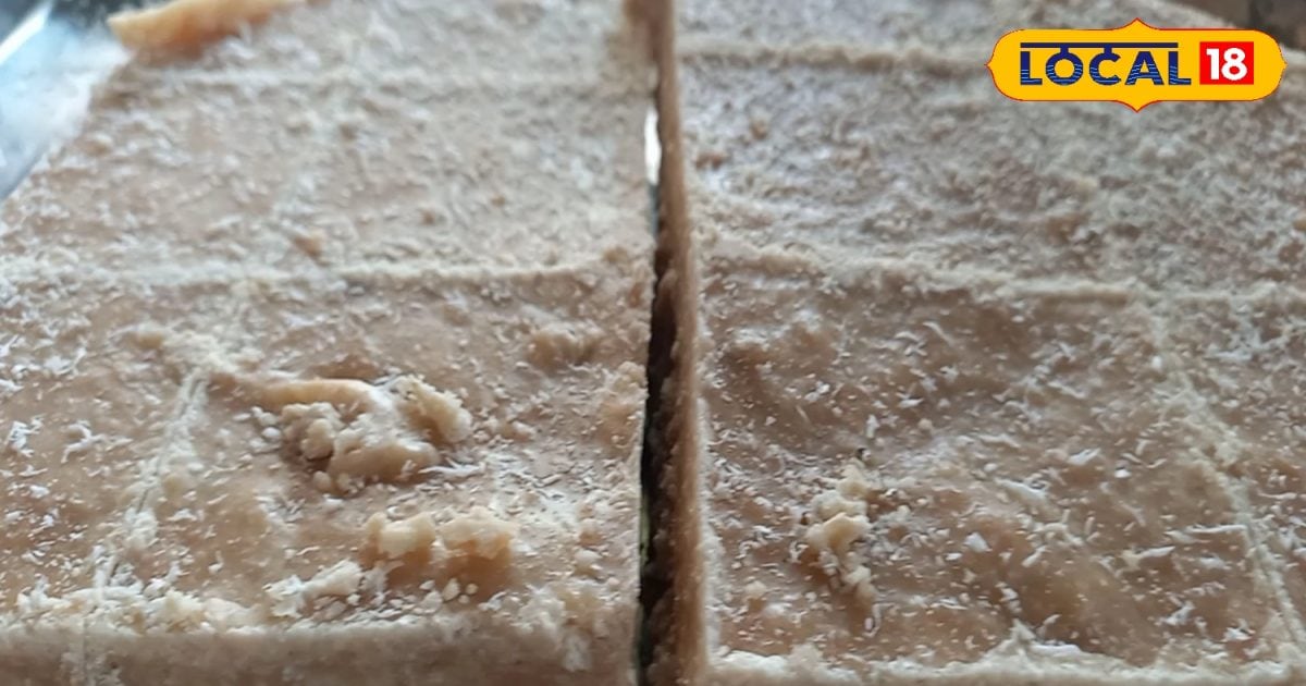 Palang Tod Mithai: सहारनपुर के लोगों को पसंद आ रही पलंग तोड़ मिठाई ...