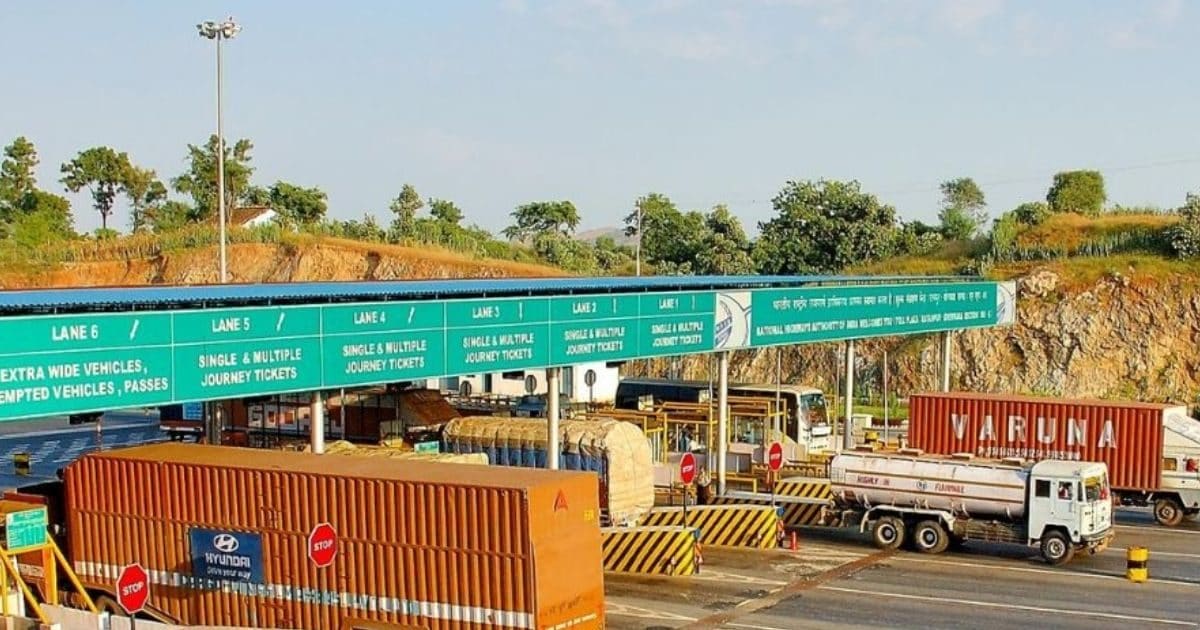 दिल्ली-मेरठ एक्सप्रेसवे, ईस्टर्न पेरिफेरल और NH-9 का बढ़ गया टोल, जानें ...