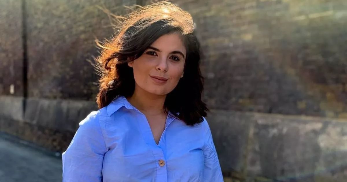 दुर्लभ बीमारी के कारण दिव्यांगों के टॉयलेट में गई महिला, देखते ही स्टाफ ...