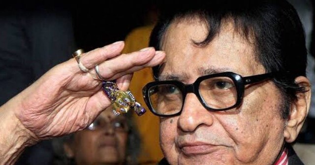 Manoj Kumar Death News: मनोज कुमार का 87 की उम्र निधन, पवन हंस में होगा ...