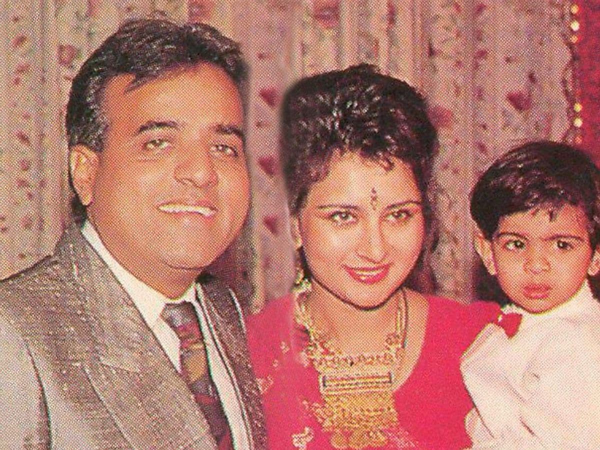 poonam dhillon Once Dreamt Of Marrying Her Onscreen Father Sunil Dutt ...
