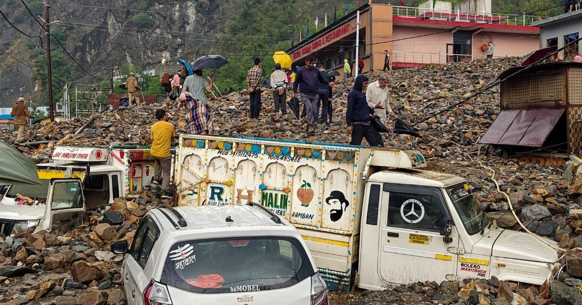 Ramban Cloud Burst News: रामबन बादल फटना- जम्मू कश्मीर में भारी बारिश ...