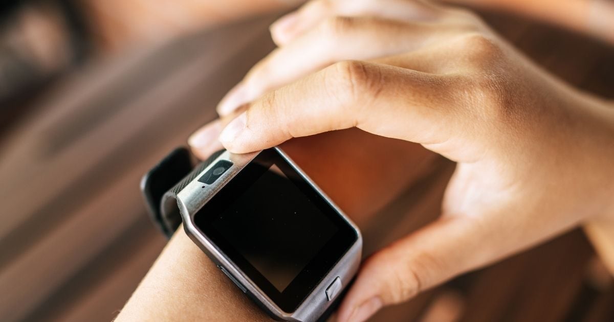 Skin Infection from wrist watch: रिस्ट वॉच पहनने से स्किन इंफेक्शन ...