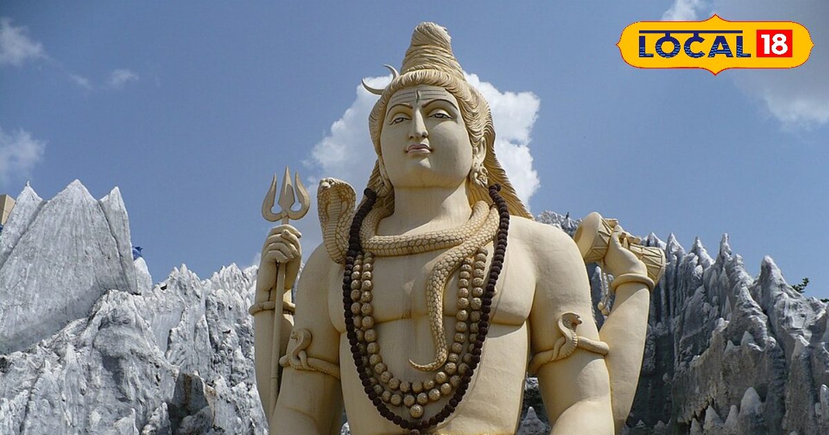 Pradosh Vrat 2025: प्रदोष व्रत के दिन कालसर्प दोष से मिलेगा छुटकारा, जानें क्या करना है ...