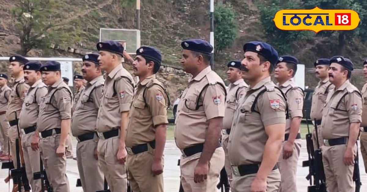 Almora News: सिपाही ही नहीं, अफसर भी लगाते हैं दौड़! अल्मोड़ा में SSP ...