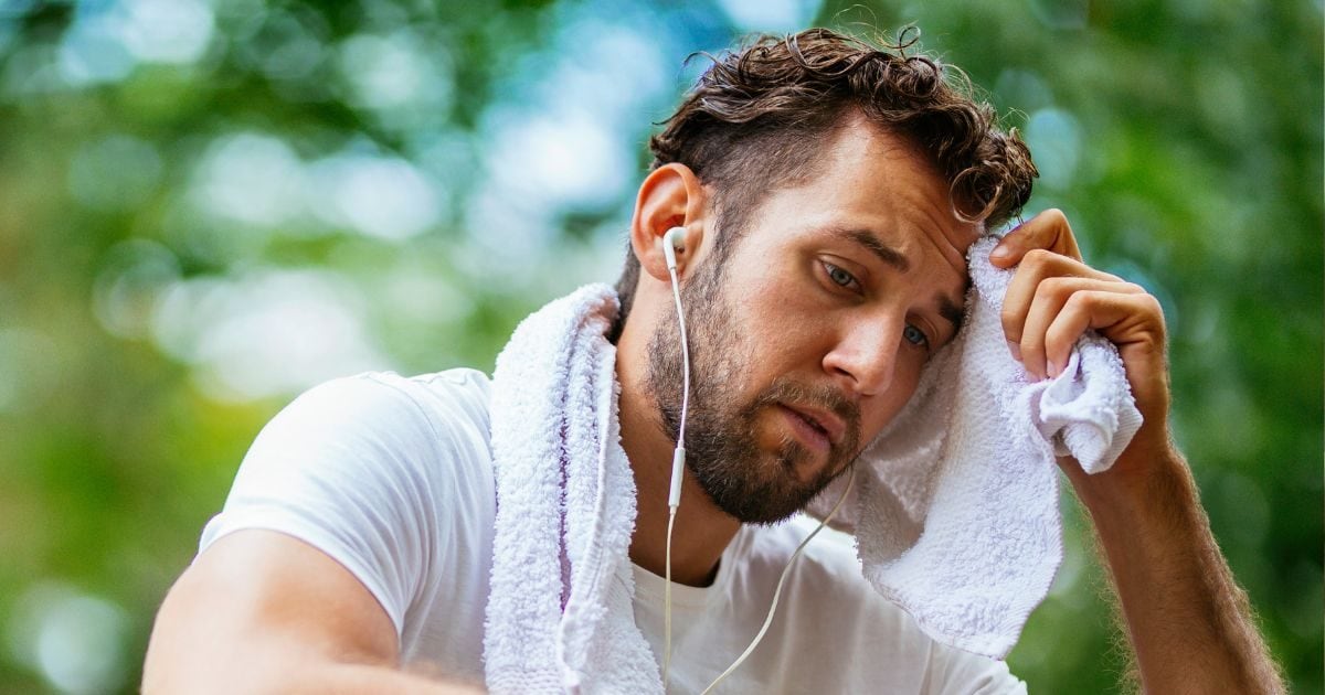 Why Does Sweat Smell Doctor Explains How Bacteria Cause Body Odor ...