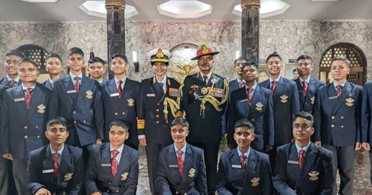 Special 17 NDA First Women Cadets Batch Passing Out Parade 30th May ...