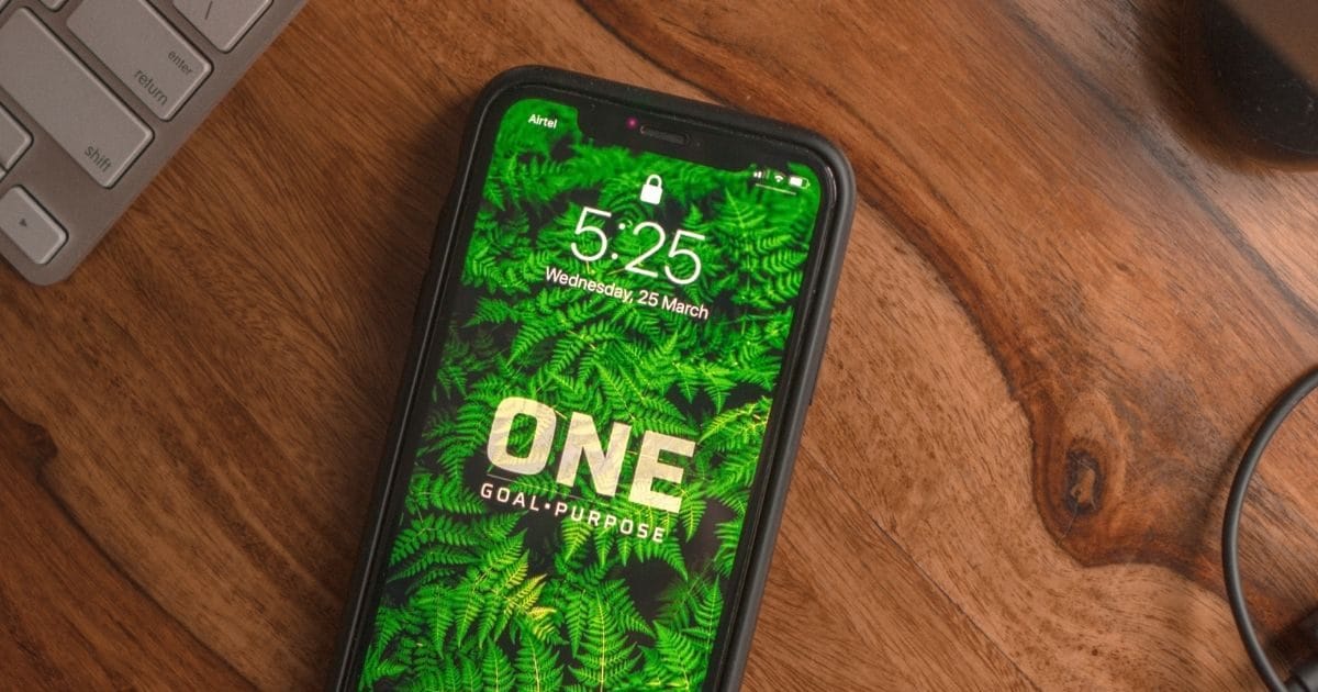 mobile wallpaper effects which wallpapers to avoid। इन वॉलपेपर से ...