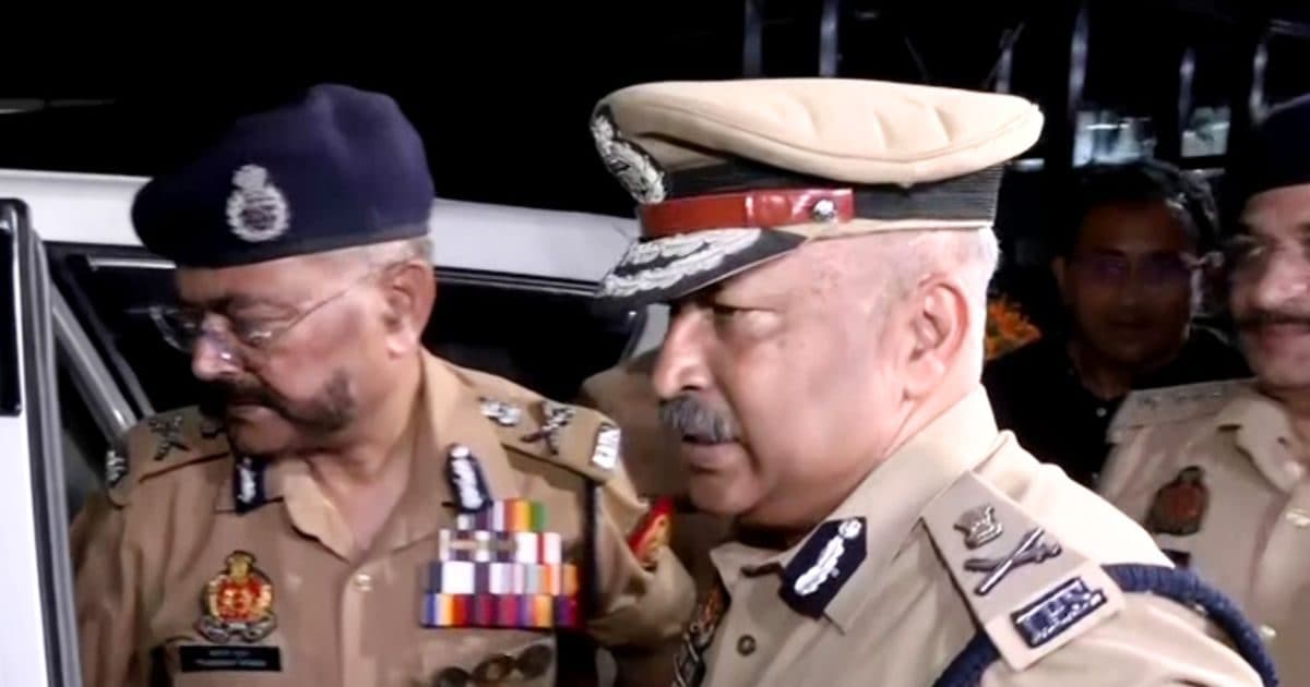 UP DGP Rajeev Krishna : राजीव कृष्ण यूं ही नहीं बने यूपी पुलिस के DGP, प्रशांत कुमार को ...