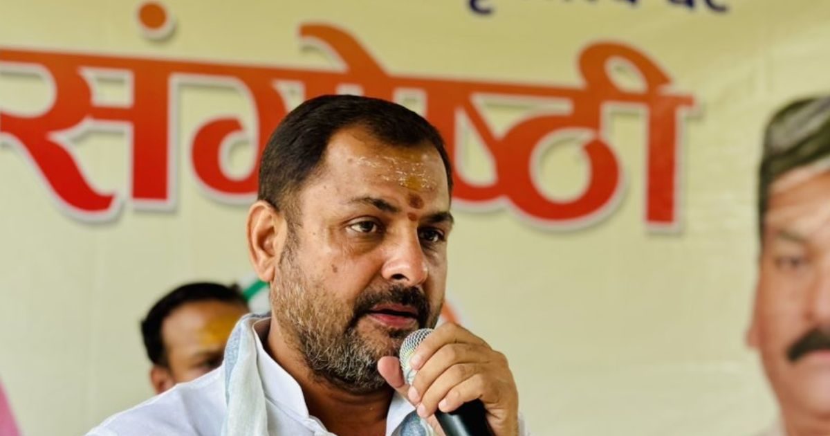 BJP MLA Prakash Dwivedi slaps SDM attacks policemen after overloaded ...
