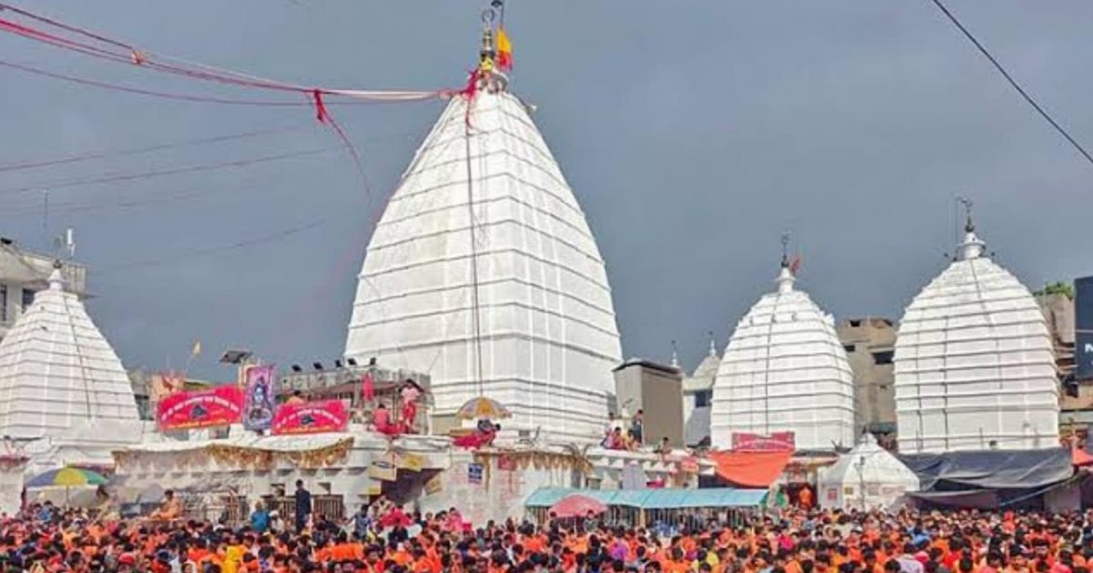 Sawan 2nd Somvar Baba Dham Live Update: देवघर मंदिर में उमड़े कांवड़िये ...