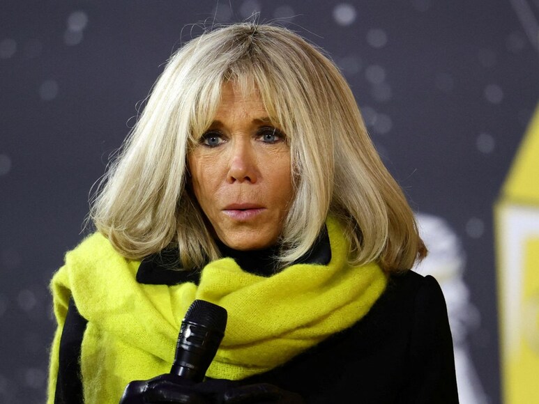 फ्रांस राष्ट्रपति की पत्नी ब्रिगिट मैक्रों पर ट्रांसजेंडर होने का आरोप ...