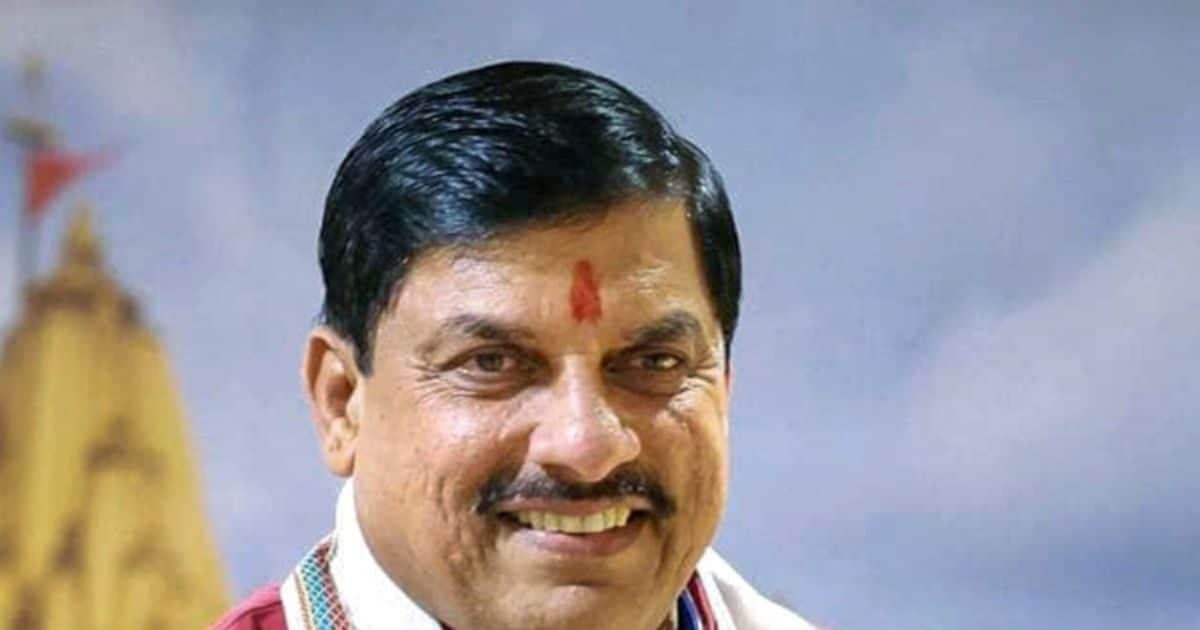 MP में बदले जाएंगे 60 साल पुराने नियम, सरकारी कर्मचारी अब ले सकेंगे बड़ी कीमत के गिफ्ट, मचा ...