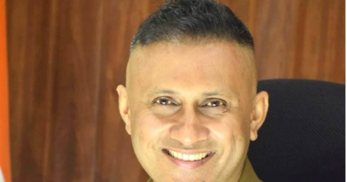 who is Former IPS Anand Mishra leaves Jan Suraj joins BJP with nagmani and suchitra sinha-कौन ...