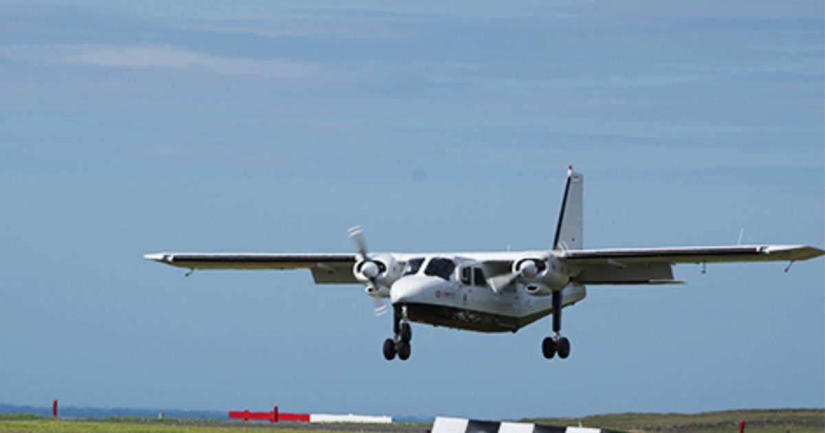 Worlds shortest flight। westray papa westray flight-10 मिनट में चेक-इन ...