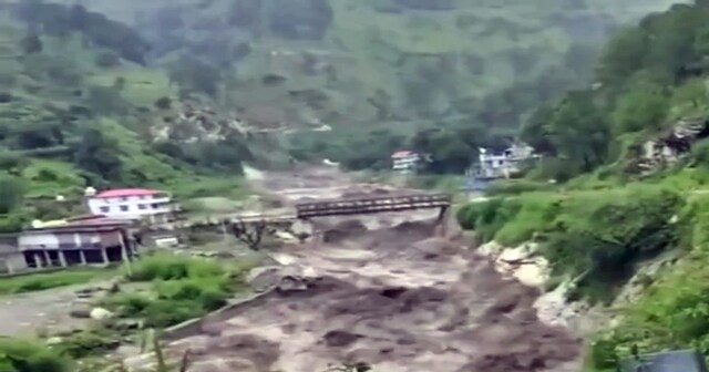 Shrikhand Mahadev Cloud Burst: हिमाचल के श्रीखंड महादेव के पहाड़ों में ...