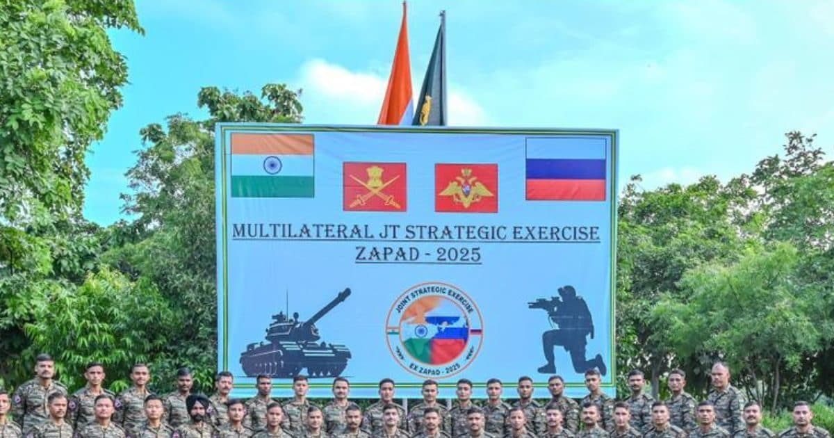 रूस में भारत, पाकिस्तान, चीन की सेनाओं का साझा अभ्यास ZAPAD 2025 - News18 हिंदी