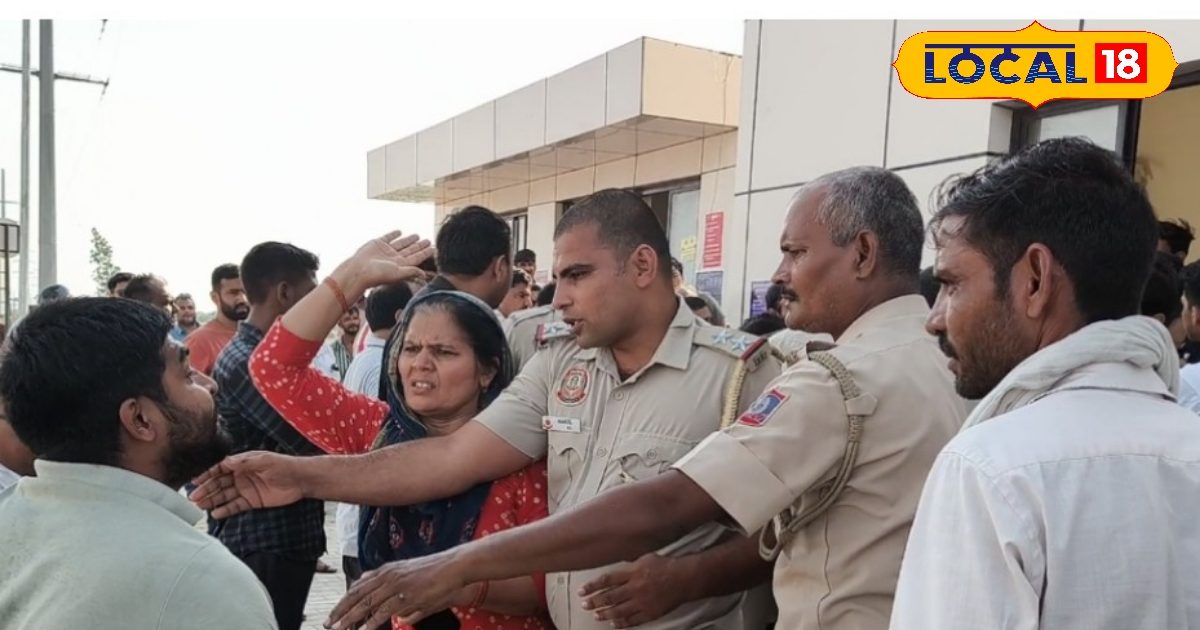 Mundka Bakkarwala Toll Plaza: Violence against the public at the Mundka ...