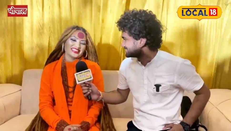 Shahnaz Akhtar LIVE Show: मक्का में हिंदू बैन तो गरबा में मुस्लिम की ...