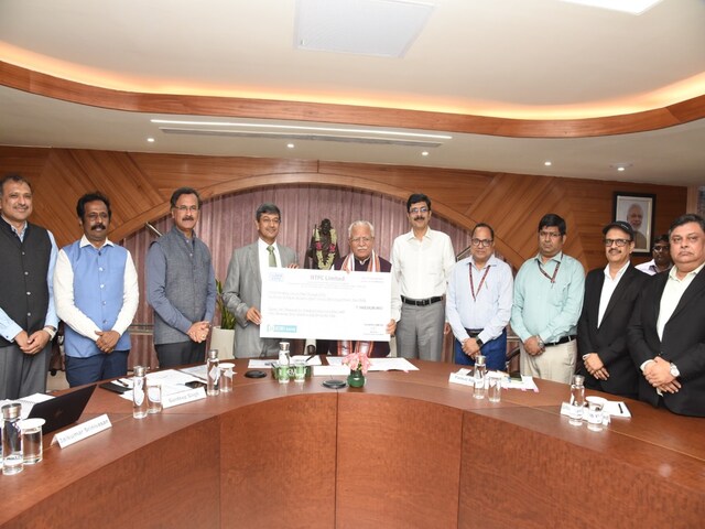 NTPC Dividend: एनटीपीसी ने सरकार को दिया डिविडेंड, सरकारी खजाने में आए ...
