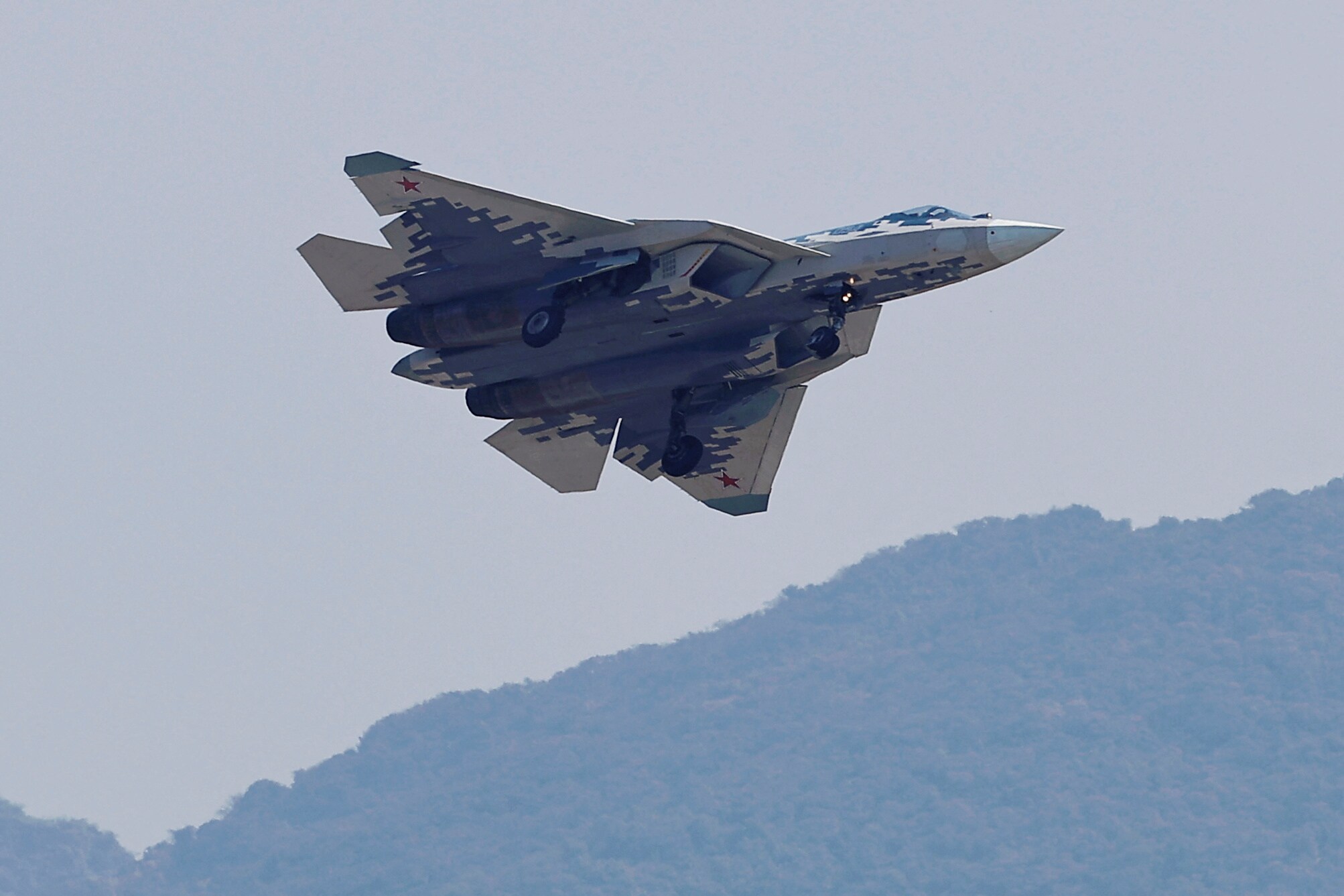 Su-57 stealth fighter jet | India Russia defense deal : Su-57 पर रूस का ...