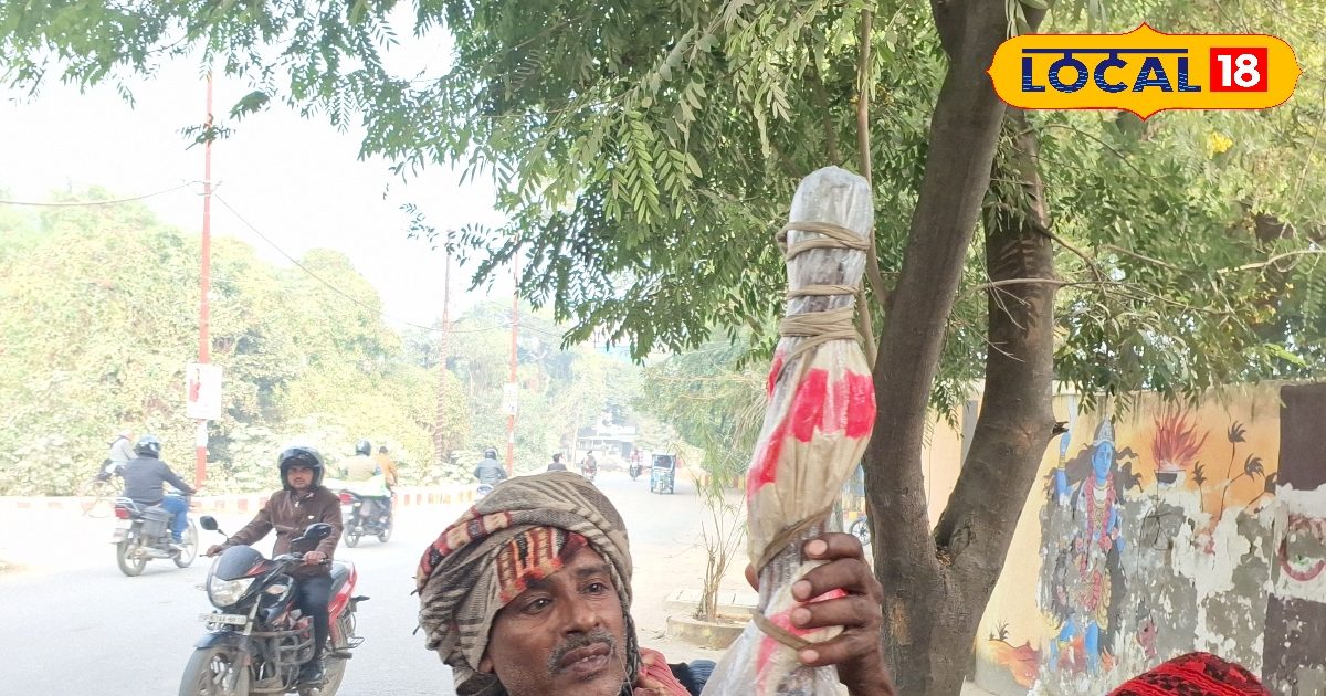forgotten-sweet-makes-a-comeback-orange-stick-candy-stops-traffic ...