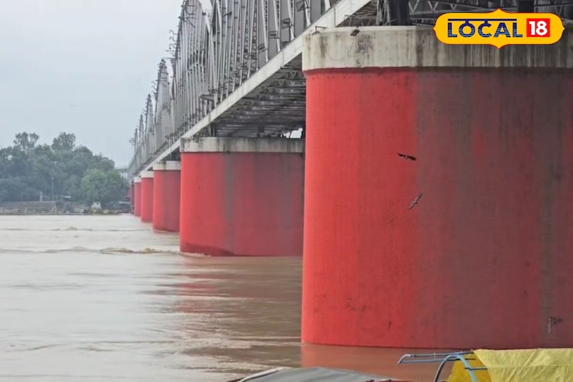 Varanasi historic Rajghat Bridge connecting Varanasi and Chandauli will ...