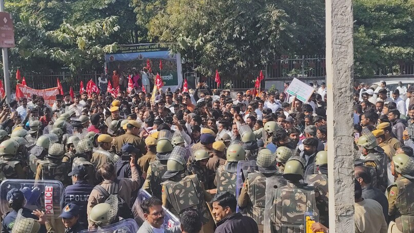 Save Aravalli Movement Live: राजस्थान में तेज हुआ ‘सेव अरावली’ आंदोलन ...