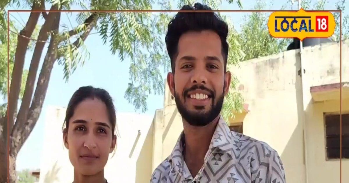 Classroom love story Delhi | College romance Delhi | Student couple ...