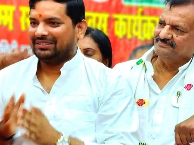 घोसी उपचुनाव के लिए सपा ने किया उम्मीदवार का ऐलान, सुधाकर सिंह के बेटे ...