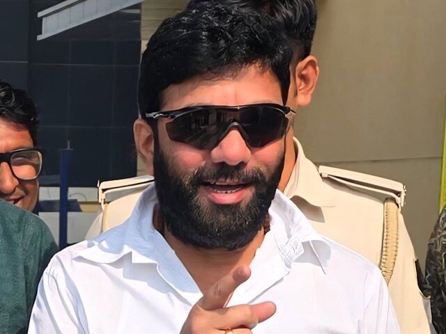 land mafia protection case warrant issued against jdu mla pappu pandey ...