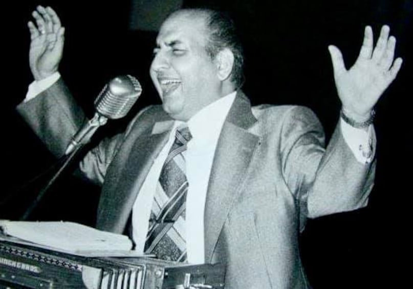 he became singer Inspired by fakir sang 26000 songs in 11 languages and ...