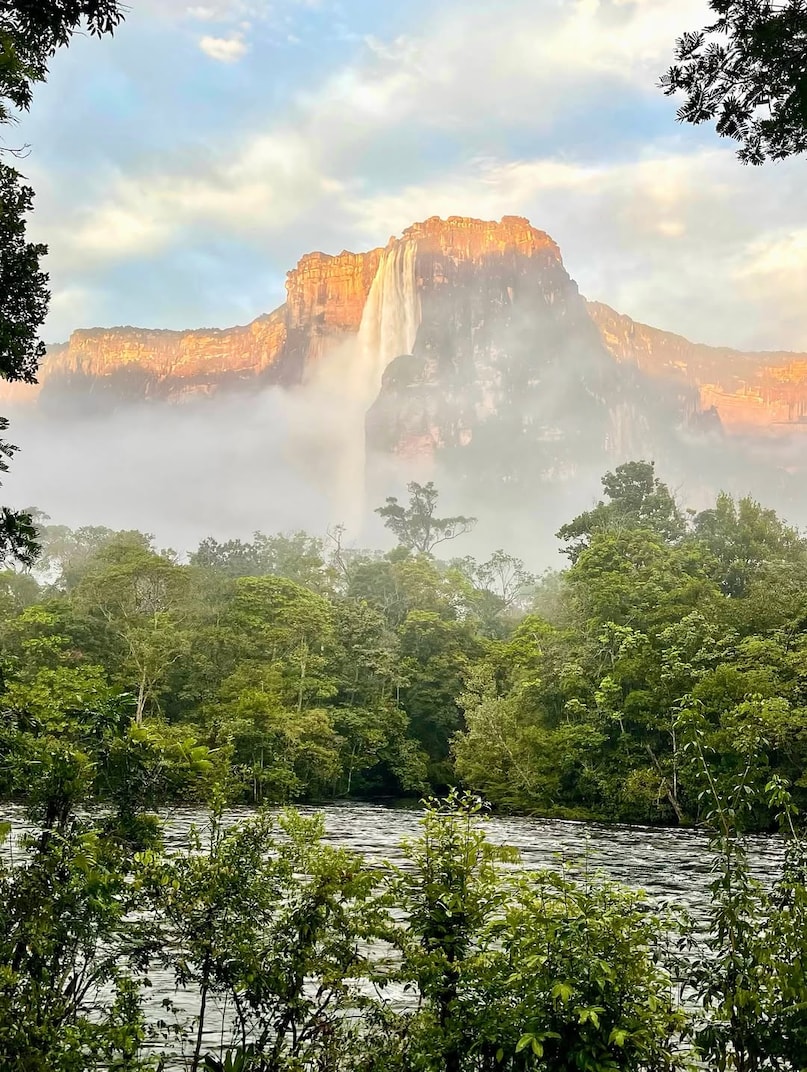 Angel Falls Venezuela: दुनिया का सबसे ऊंचा वाटरफॉल - News18 हिंदी