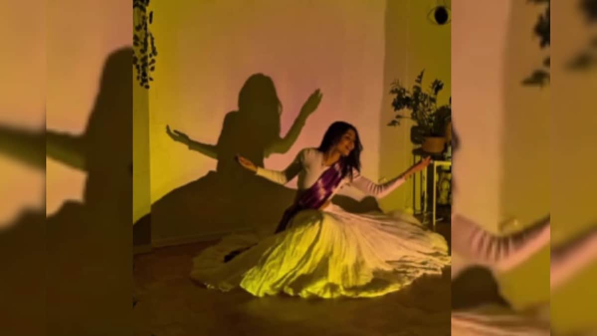 Dim Light में लड़की ने ‘तेरे बिना’ गाने पर किया Semi-Classical डांस ...