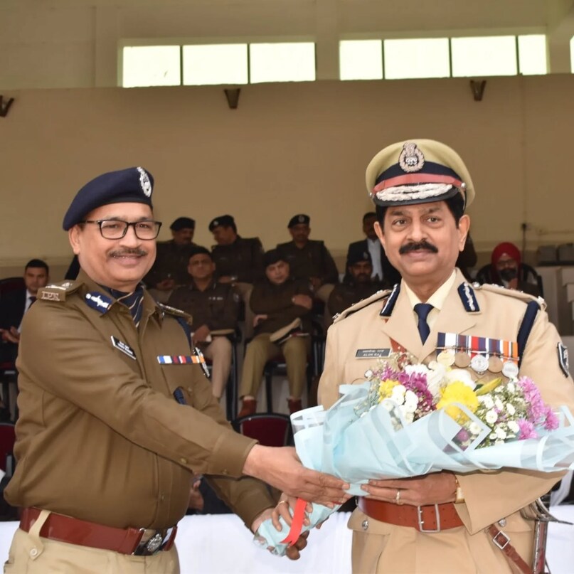 कौन हैं IPS आलोक राज, 2025 में जिनकी कुंडली में बैठ गया था शनि, 2026 के ...