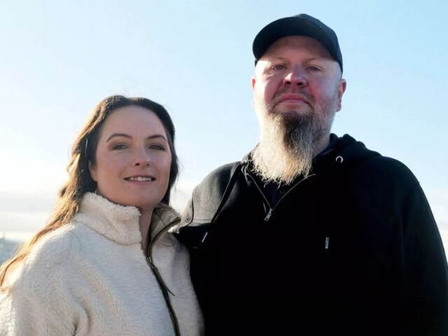 बॉयफ्रेंड को समझ रही थी शराबी, अचानक टेढ़ा हो गया चेहरा तो डर गई ...